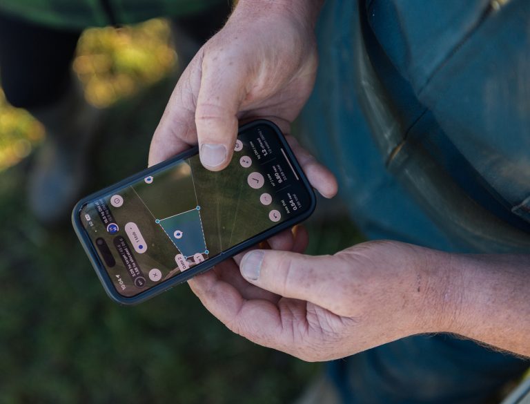 Why virtual fencing is starting to take off in Australia - Beef Central